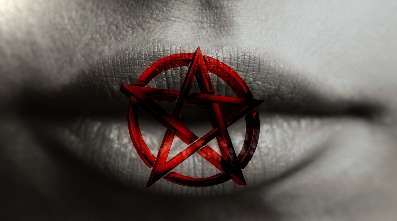 Wicca: An In-Depth Look at Neopagan Witchcraft - Ravenvine